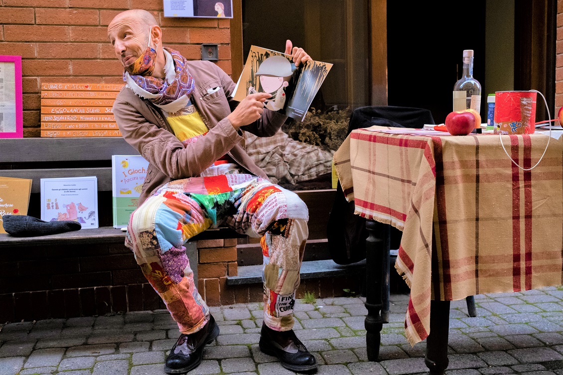 Massimo Ivaldo: da attore teatrale a raccontastorie nei parchi ...