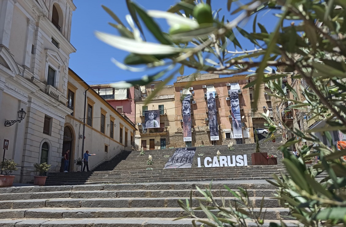 Caltanissetta ricorda i "carusi di Sicilia", i piccoli schiavi delle ...