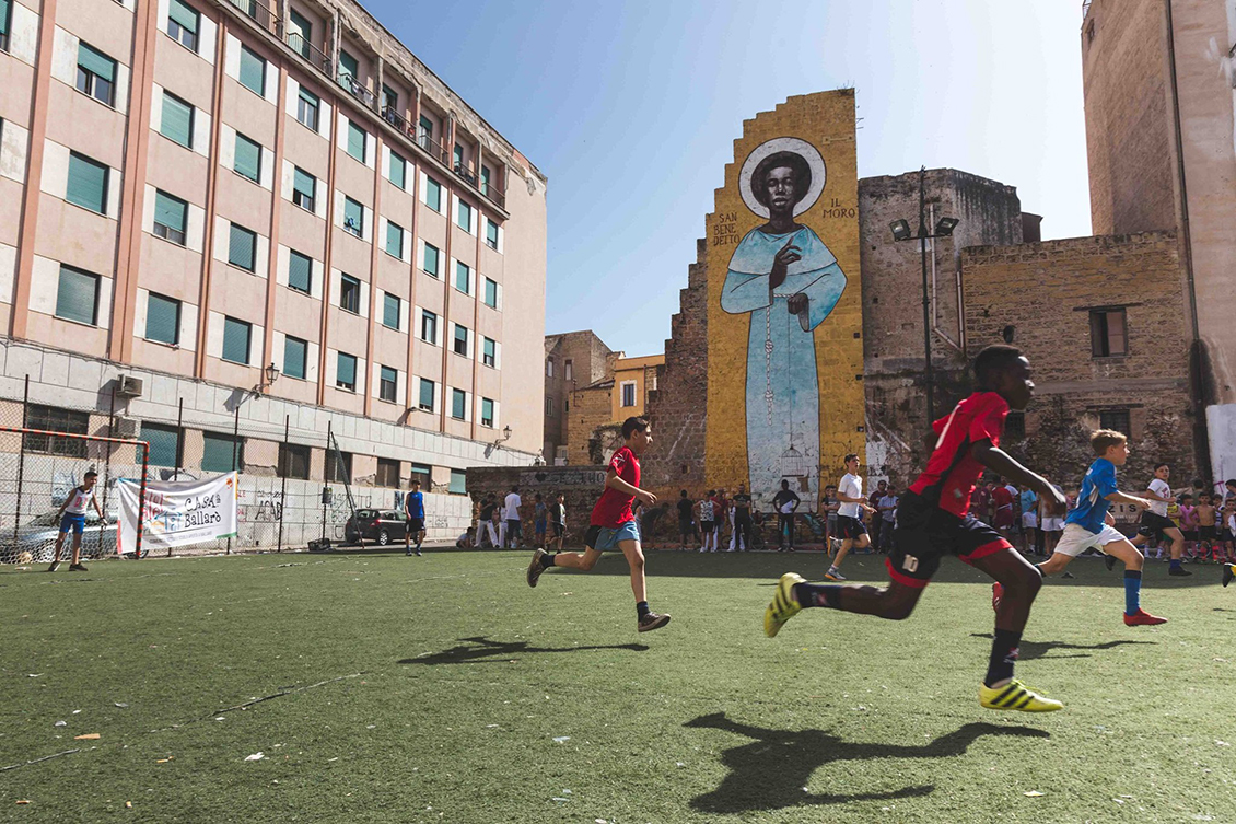 La militanza per i diritti dell'associazione Handala | Sicilia che ...