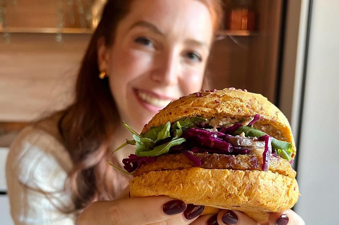 La divulgatrice Carlotta Perego: "La cucina vegetale è appagante e ...