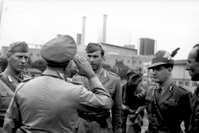 Il mito della Brigata Sassari e il prezzo della Patria | Sardegna che ...